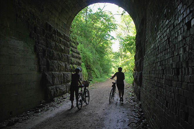 Madison Trails & Trail Maps | TrailLink.com