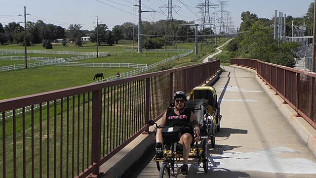 Illinois Prairie Path Photos | TrailLink