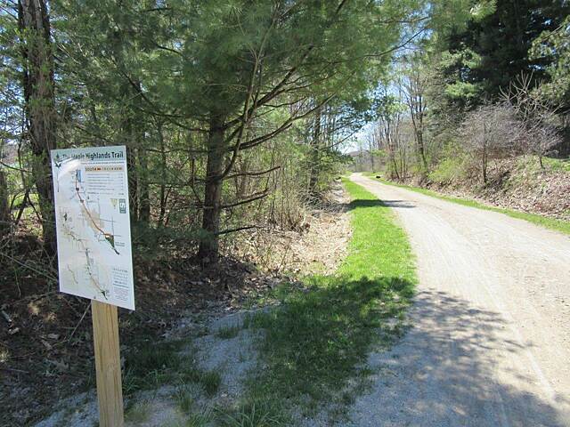 Maple Highlands Trail Photos | TrailLink