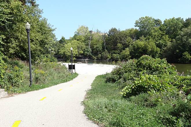 Milwaukee Trails & Trail Maps | TrailLink.com