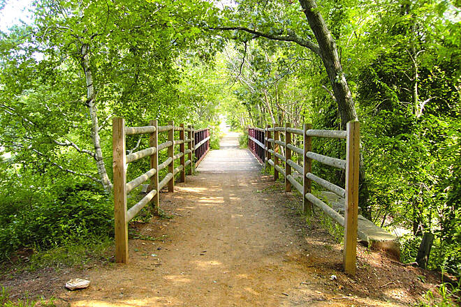 Clinton Trails & Trail Maps | TrailLink.com